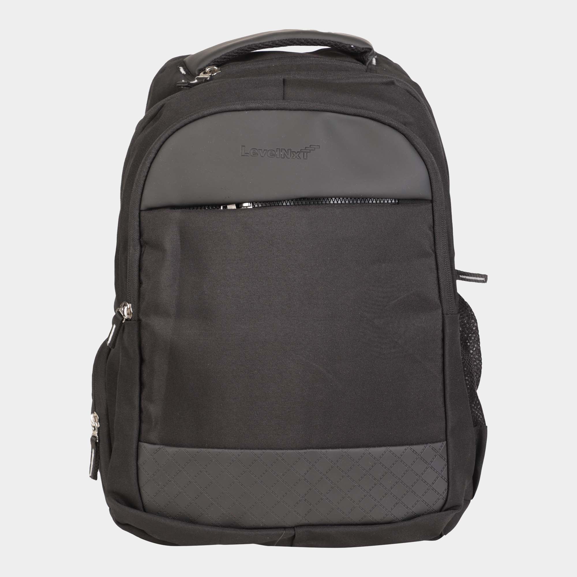Levelnxt Black Backpack WithLaptop Sleeve, Usb Slot, 27L | Vishal Mega ...